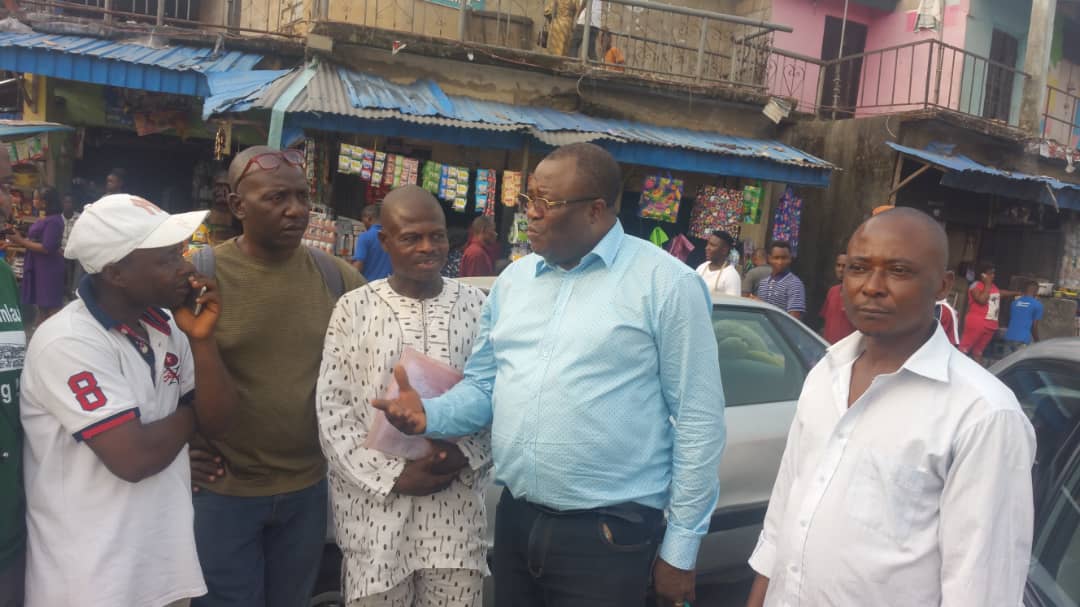 In Pictures: PCC Moderator Visits Anglophone refugees In Nigeria ...