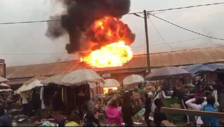 Fire causes enormous damage at Bamenda main market – Cameroon News Agency