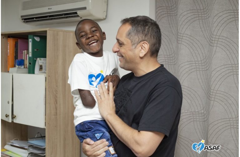 Eran Moas’ ASAF rescues kid bitten by Hyena in Mvog-Besti Zoo ...